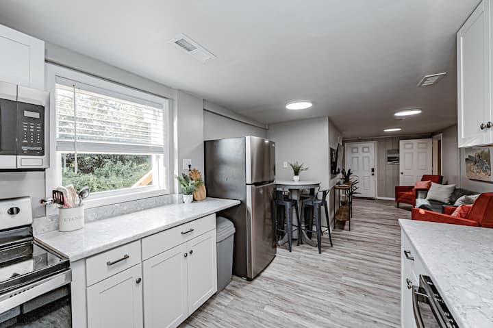 Unit 1- Walk/bike To Beach. Bikes Included! - Kill Devil Hills, NC