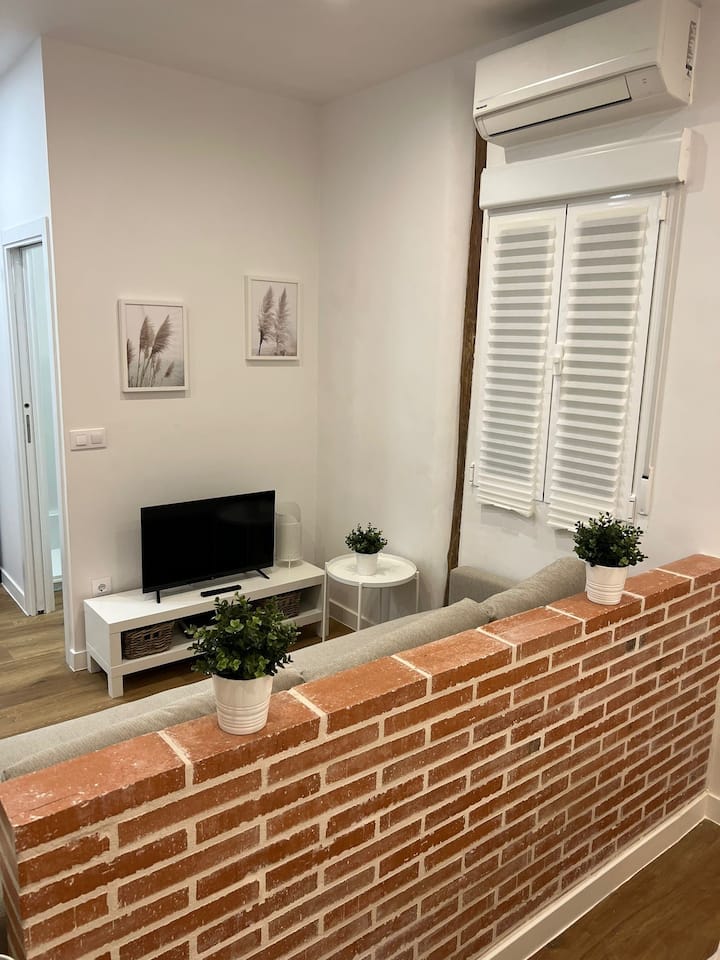Cómodo Apartamento En El Centro De Madrid - Madrid