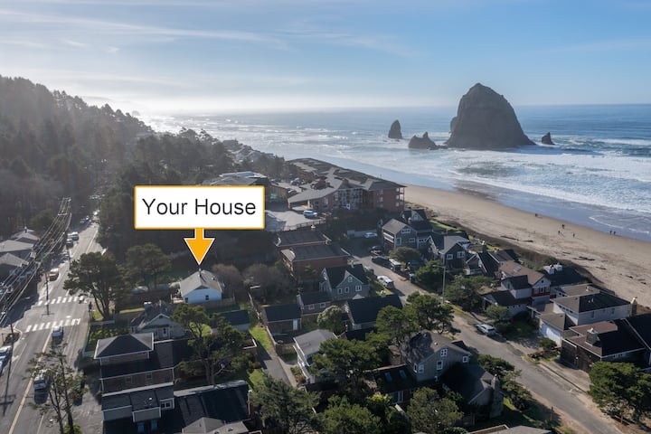 Monthly Memories - 1 Block To The Beach! - Cannon Beach, OR