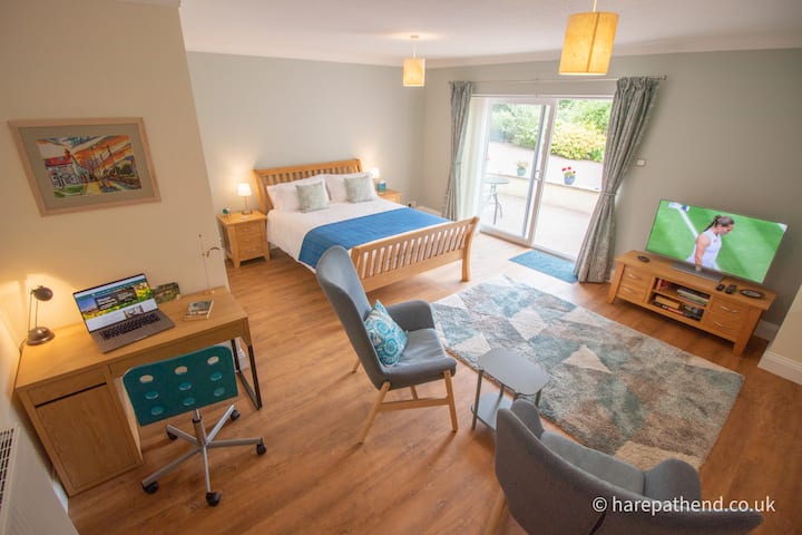 Private And Spacious Ground Floor Guest Suite - Seaton