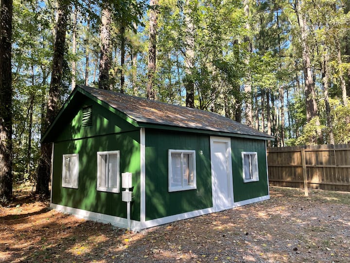 Shady Rest Cabin #2 - Wayne Fitzgerrell State Recreation Area, Whittington