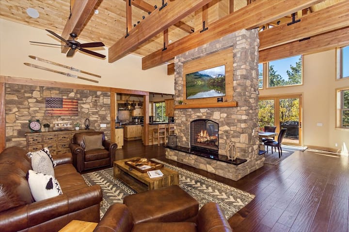 Lux 5 Bedroom/5.5 Bath, Game Room, Yard, Ac - Big Bear