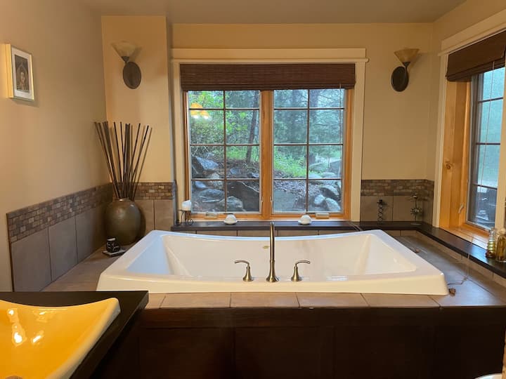The Peaceful Mountain Getaway - Nederland, CO