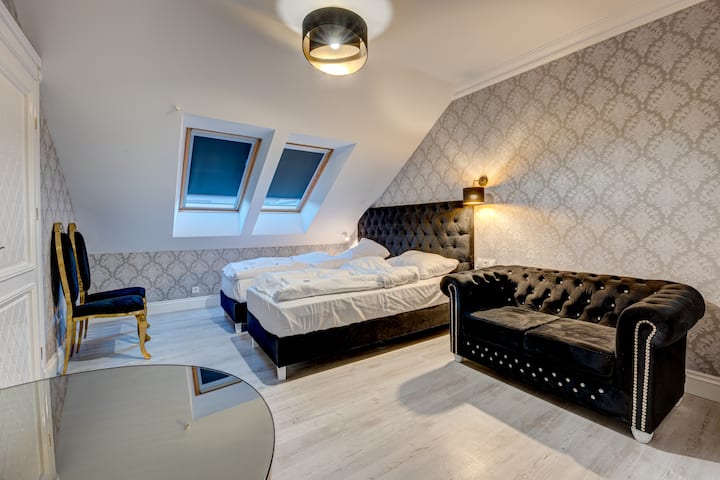 Dworek Kurowski-pokój Rodzinny 7-osobowy - Szczecin