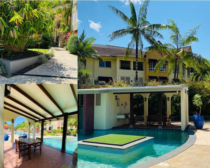 Poolside 2 Bedroom Apartment In Tropical Paradise - Cairns