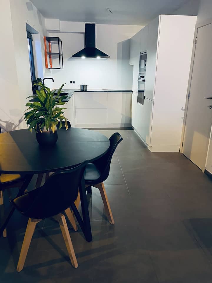 Mooi Uitgerust Appartement - Saint-Nicolas, Belgique