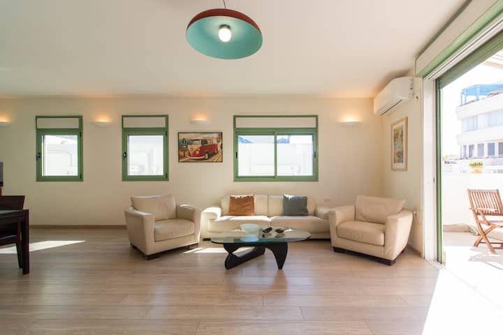 ->Great 3br In Ha-rav Kook St By Beach And Market - Tel-Aviv