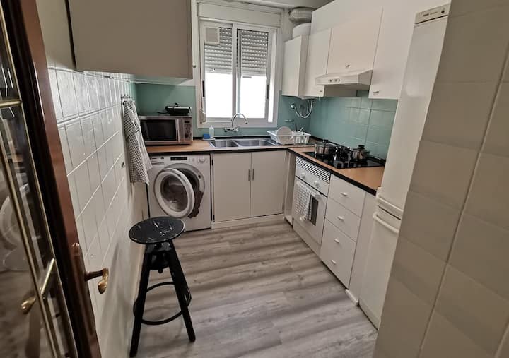 Suite! Private Bathroom, Balcony With A View! - Barcelone
