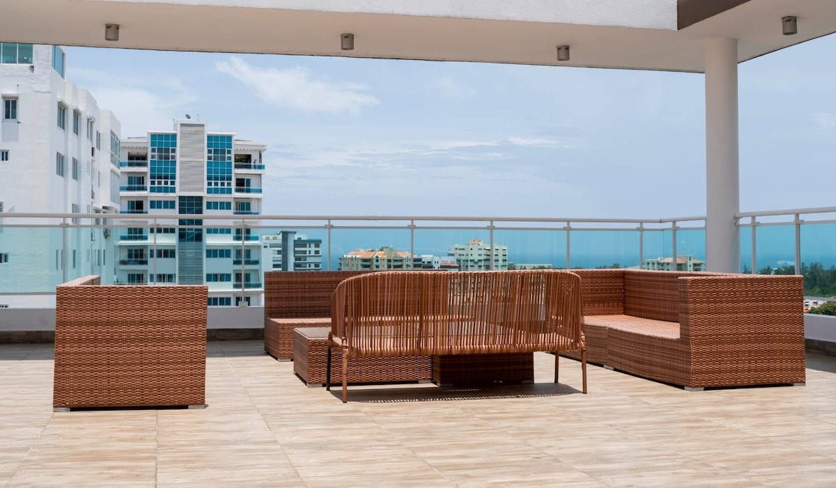 Piantini Vacation Rentals & Homes - Piantini, Santo Domingo, Dominican ...