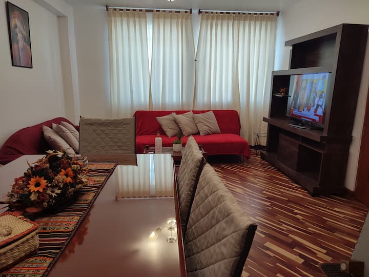 Casa Cahuide En Primer Nivel Y De Acceso Inmediato - Cusco