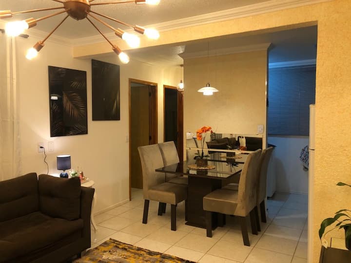 Apartamento Confortável Com 2 Garagens - Santa Maria