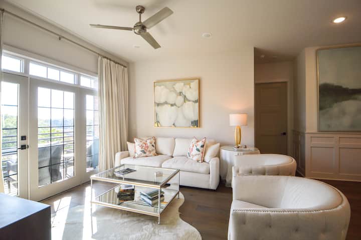Luxury 2 Br/2ba Condo Close To Campus - Starkville, MS