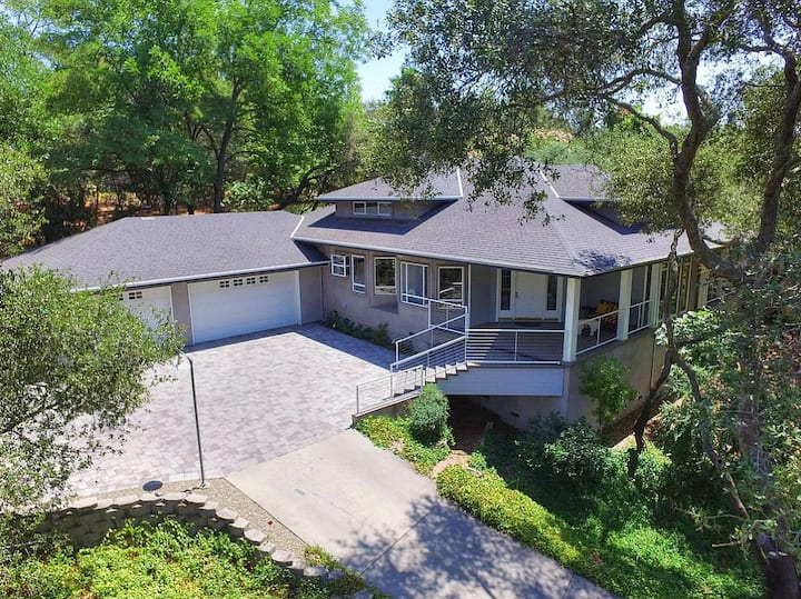 Spectacular, Huge Windows, Natural Light (Monthly) - Citrus Heights, CA