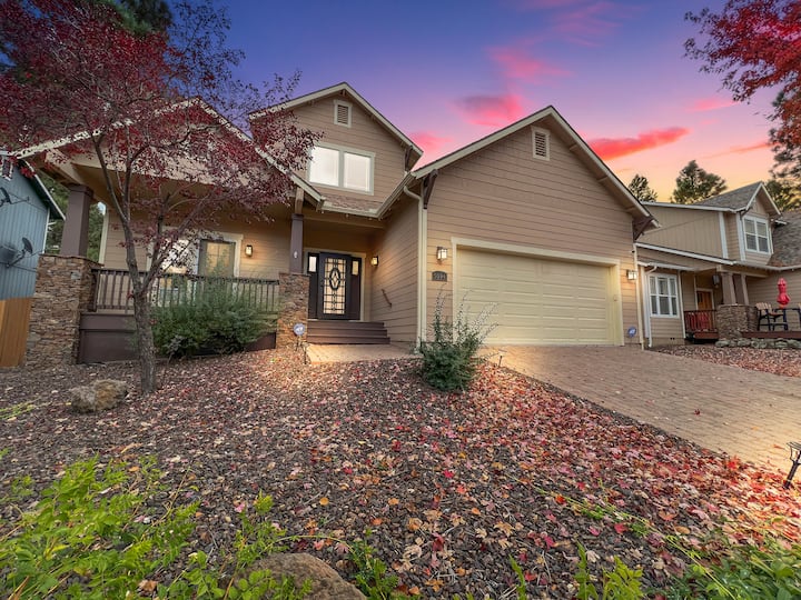 *New* Ponderosa Pine Paradise! - Flagstaff, AZ