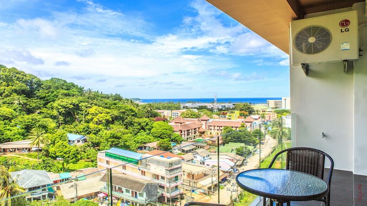 Relax In Style At Our Karon Beach Condo - Karon Beach