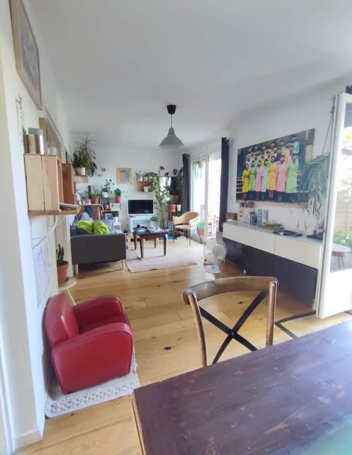 Chambre Avec Lit 140 X 190 Chez L'habitant - Chassieu