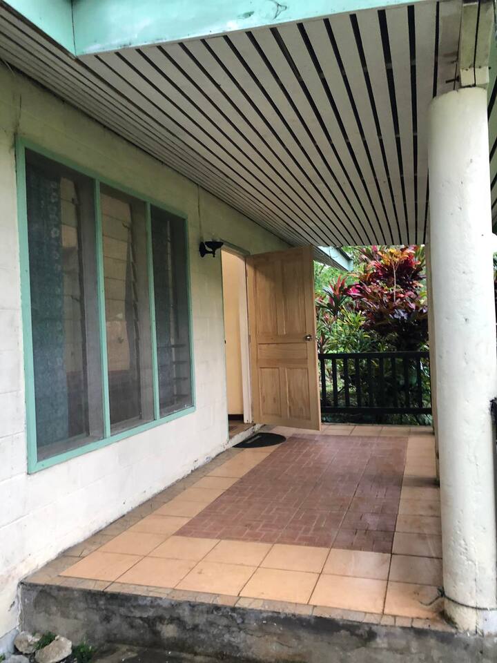 Staceys Comfortable 2-bedroom Home - Samoa