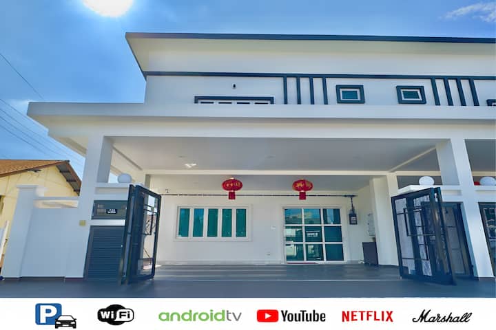 Happytzy Semi-d Homestay - Port Klang