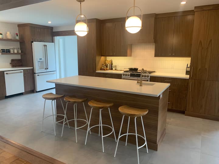 Beautiful, Spacious Home Near Beach, Parks + Nyc - Middletown Township