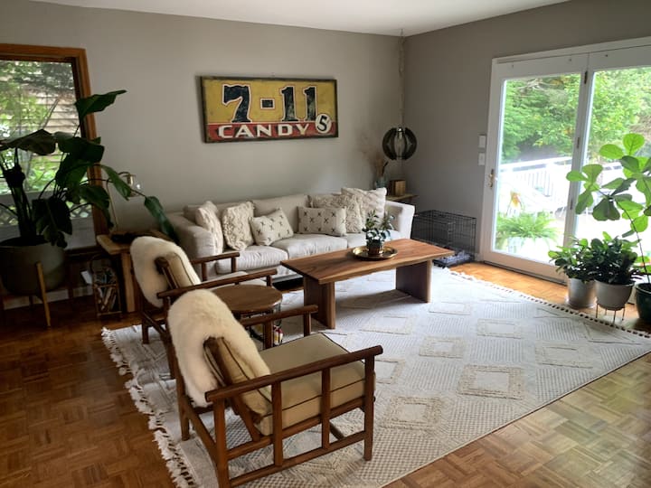 Beautiful, Spacious Home Near Beach, Parks + Nyc - Sea Bright, NJ