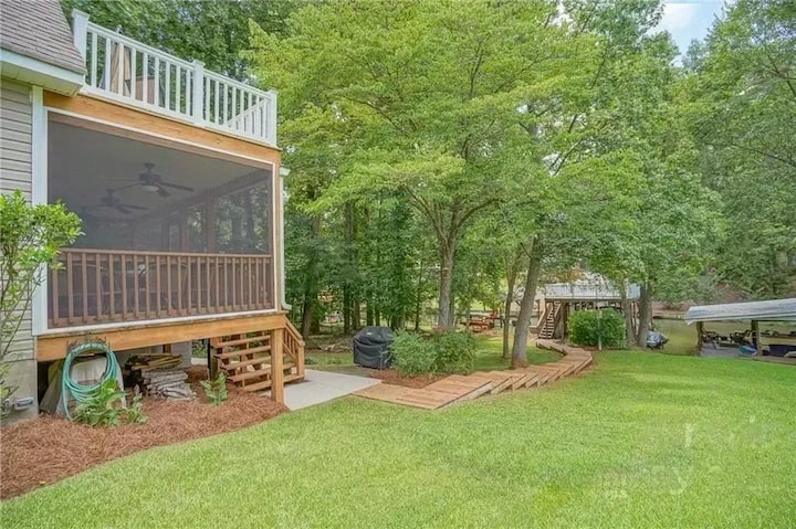 Cozy 3 Bedroom Cottage On Beautiful Lake Tillery! - Lake Tillery, NC