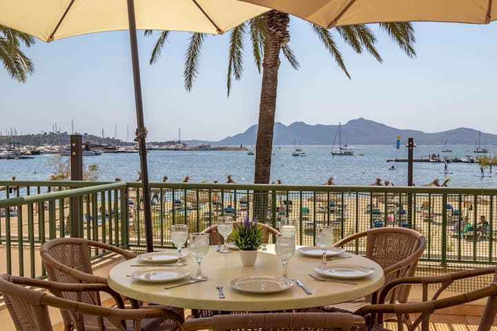 Apartment In Beachfront, Puerto Pollensa - Alcúdia