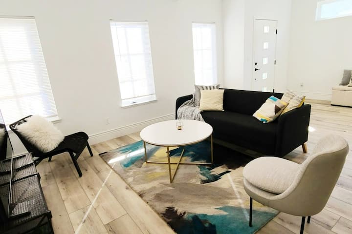 Modern Home & Garden, Bart To Sf/berkeley/oak - Oakland, CA