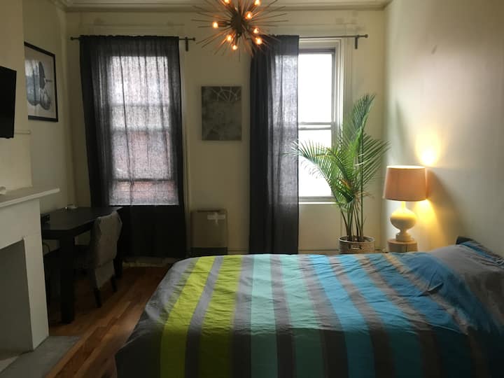 Beautiful Loft Railroad Flat In Heart Of Bushwick - Brooklyn, NY