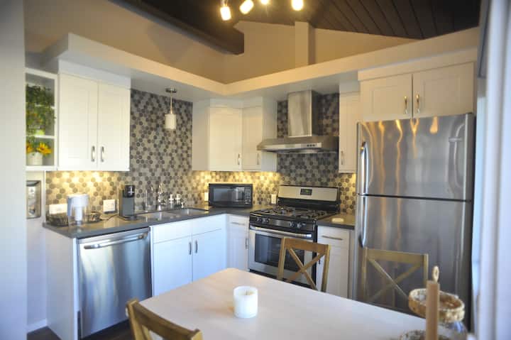 Adorable 2bed 2bath Guesthouse In San Gabriel - 엘 몬테