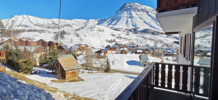 Joli F2, 6 Places Pied Des Pistes Promo Ete - Albiez-Montrond