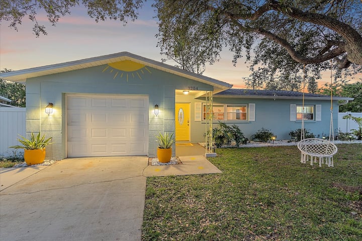 Family Fun, Sunshine & Coastal Charm*htd Pool/spa - Anna Maria Island, FL