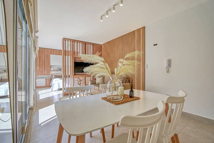 Excellent Apartment With Patio In Caballito - Buenos Aires
