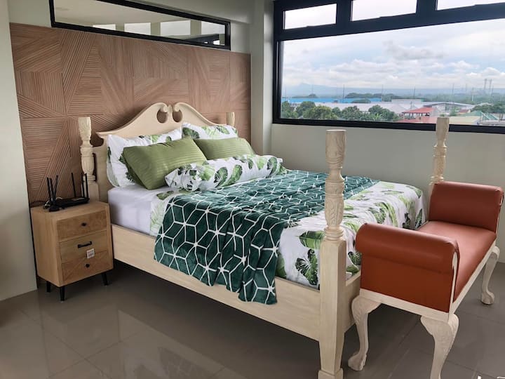 Elsol Roof Deck Bedroom Suite In Cabuyao Laguna - Cabuyao