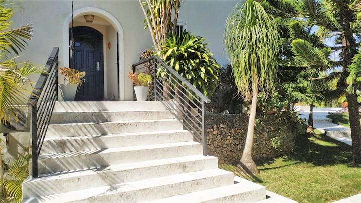 Tropical Oasis In The Heart Of Cabarete - Cabarete