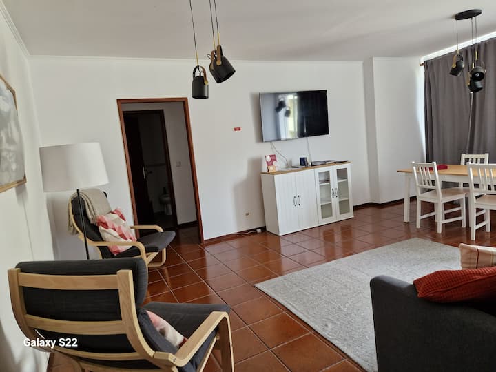 T1 Universidade Açores P. Delgada - Distrito de Ponta Delgada