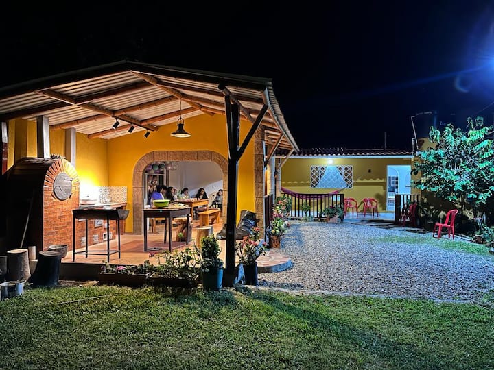 Casa Campestre Con Vista A Cáqueza - Chipaque