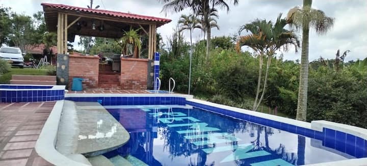 Hermosa Finca Con Piscina Para 22 Personas - Alcalá