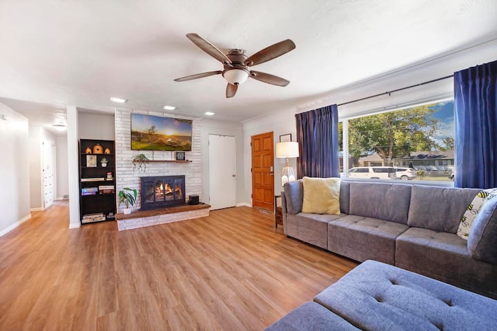 Spacious & Inviting 5bedroom - Twin Falls, ID