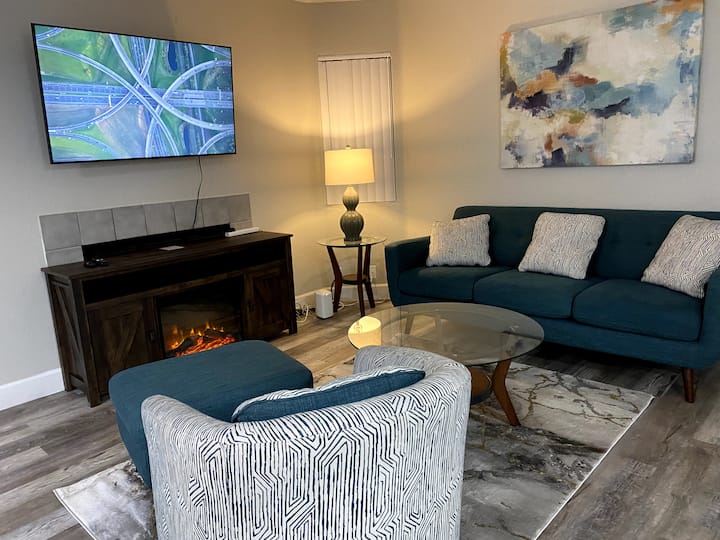 Lovely Apartment D, 1061 Sqft 2+2 - Las Vegas, NV