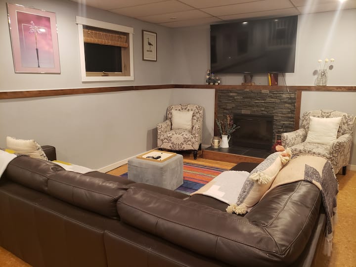 Delightful 1-bedroom With Private Washroom - Saskatoon