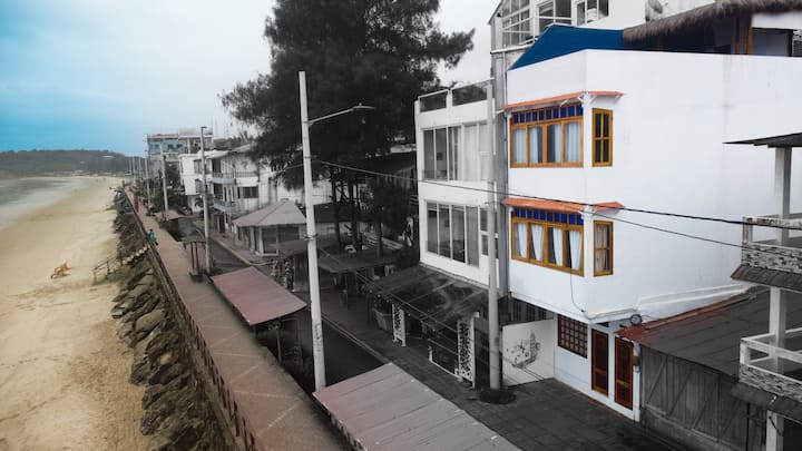 Waves & Relaxation | Prime 1st-floor Getaway - Montanita