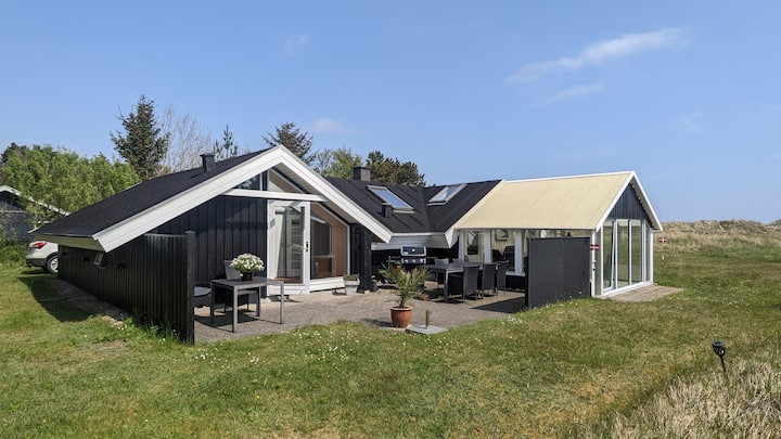 Hyggeligt Sommerhus 100 M Fra Uforstyrret Strand. - Denmark