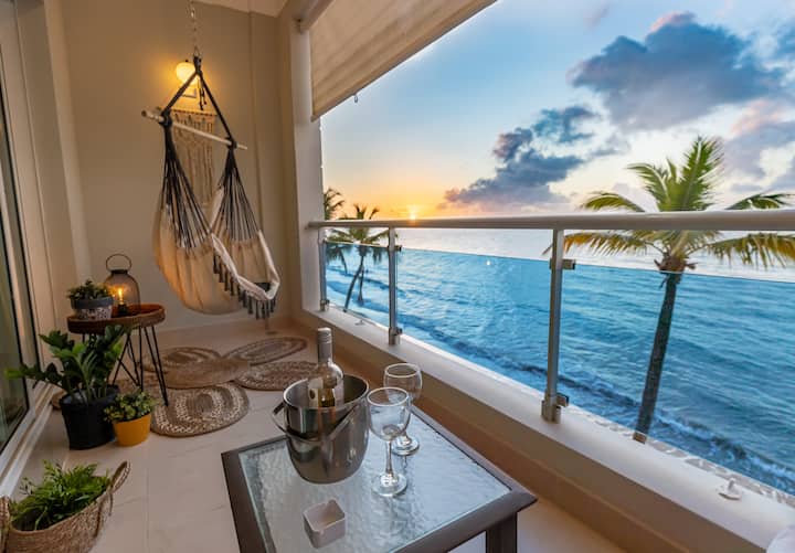 Amazing Center Of Town Oceanfront Apartment - Cabarete