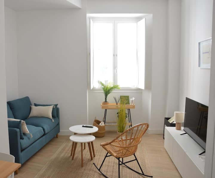 Moderne Wohnung In Zentraler Lage Cadiz - Cádiz