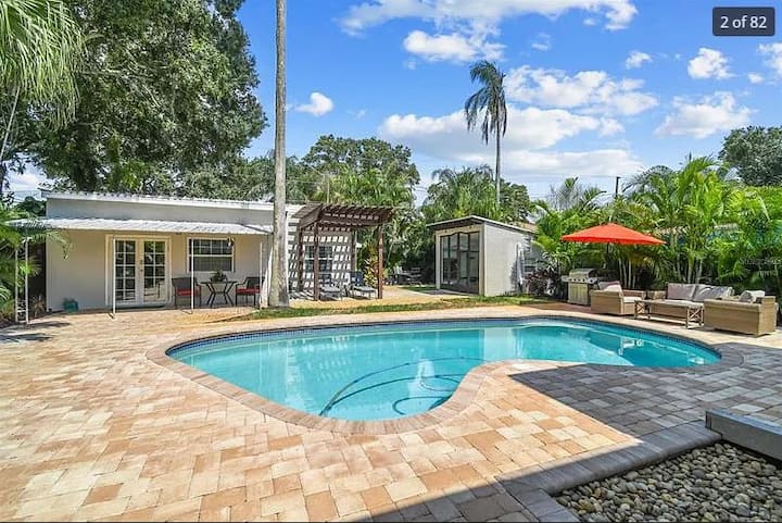 Sunshine Oasis - Clearwater, FL