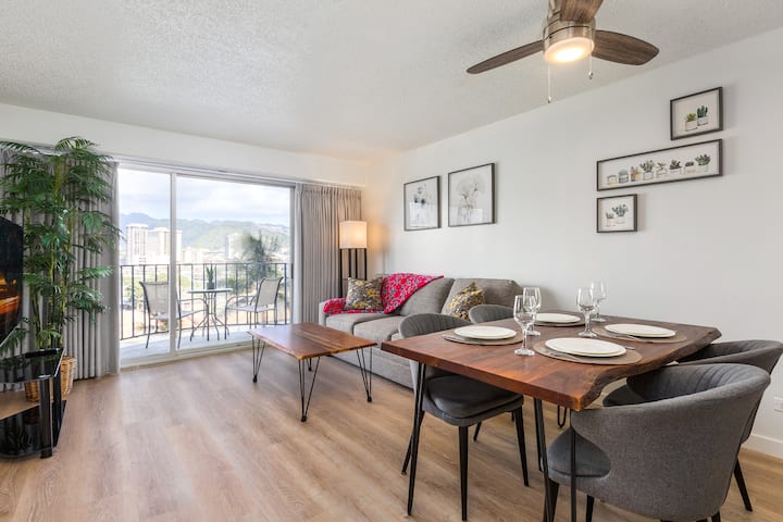 01 Free Parking/10 Min Beach/2br-waikiki/ala Moana - Honolulu, HI