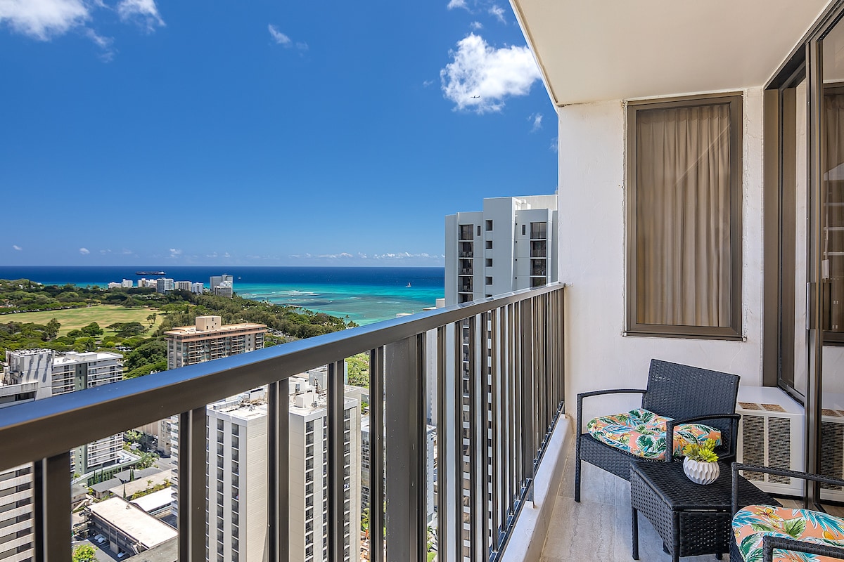 Waikiki Beach Beachfront Vacation Rentals - Honolulu, HI | Airbnb
