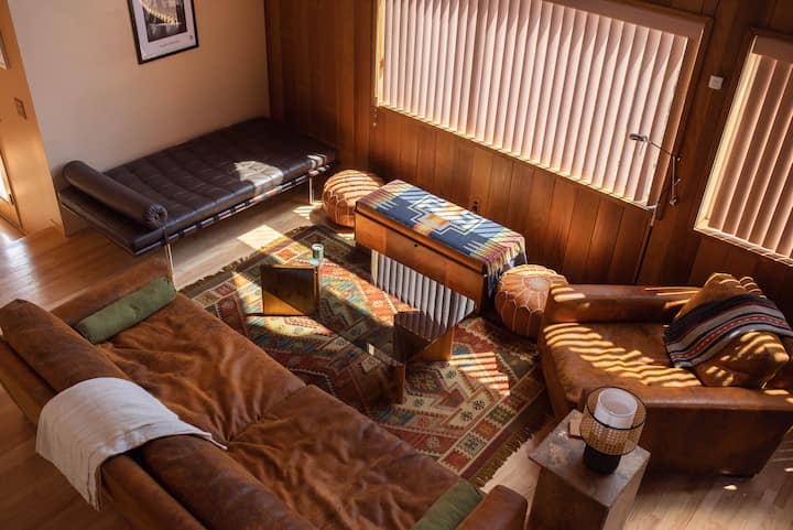 Stunning Sequoia Retreat: Springs, Spa & Sauna - Camp Nelson, CA