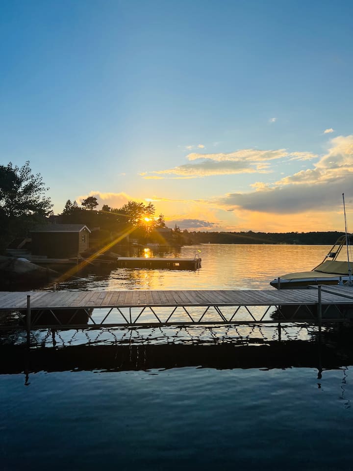 Two Bedroom Guest Suite On The Lake - Grand Sudbury