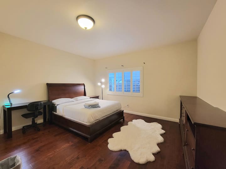 Pasadena-master Bedroom Near Caltech - Pasadena, CA